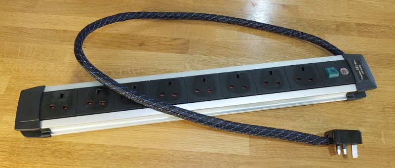 True Colours (TCI) Temple Constrictor 6 Way Mains Block - Analogue ...