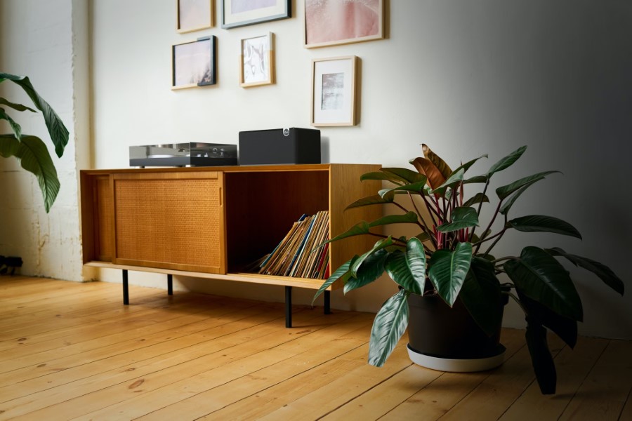 Klipsch The Three Plus Premium Wireless Speaker - Analogue Seduction