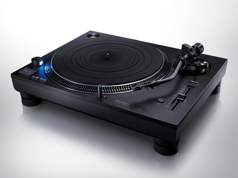 Technics SL-1210GR2 Direct Drive Turntable - Analogue Seduction