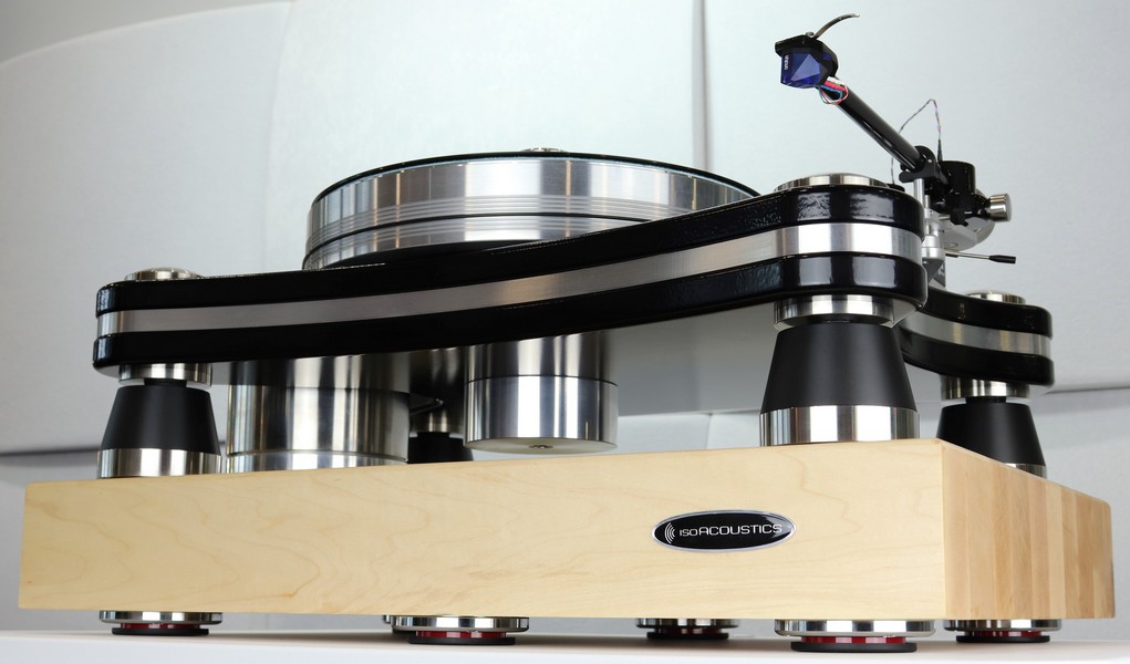 IsoAcoustics Delos Amplifier- CD-Streamer-Turntable- Isolation Platform ...