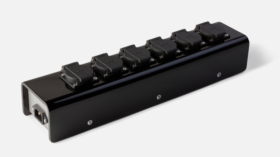 Connected Fidelity Six Star Mains Block - Analogue Seduction