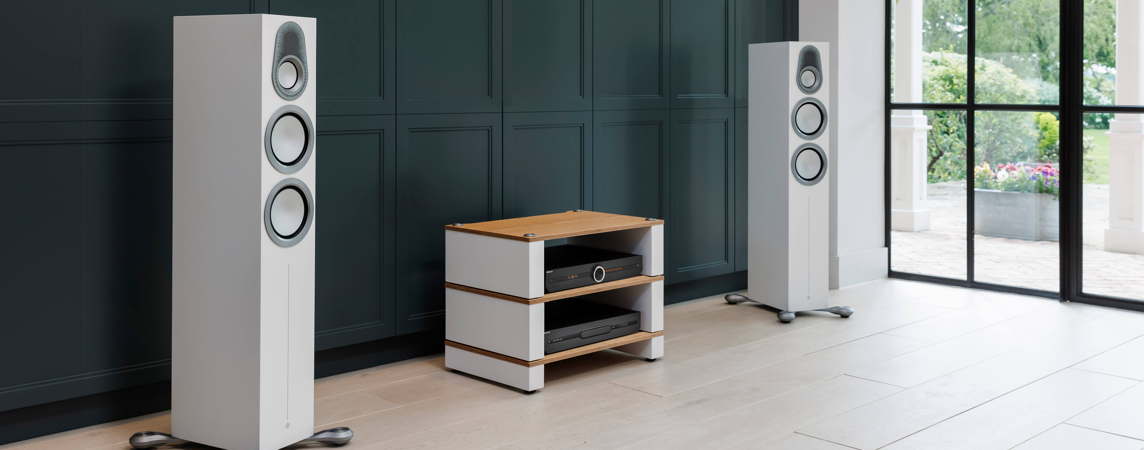 Monitor Audio Gold 300 6G Loudspeakers - Analogue Seduction